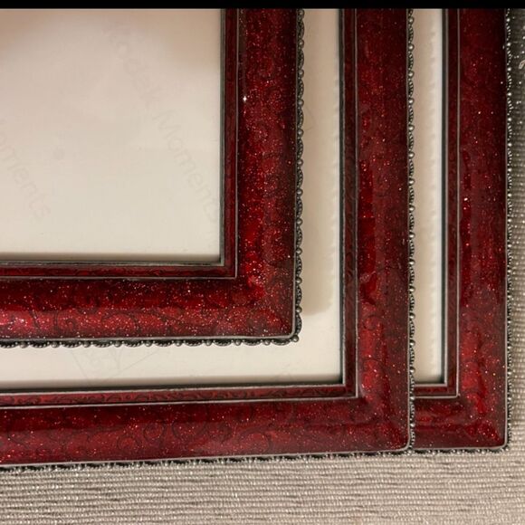 Accents | Threeburgundy Frames | Poshmark